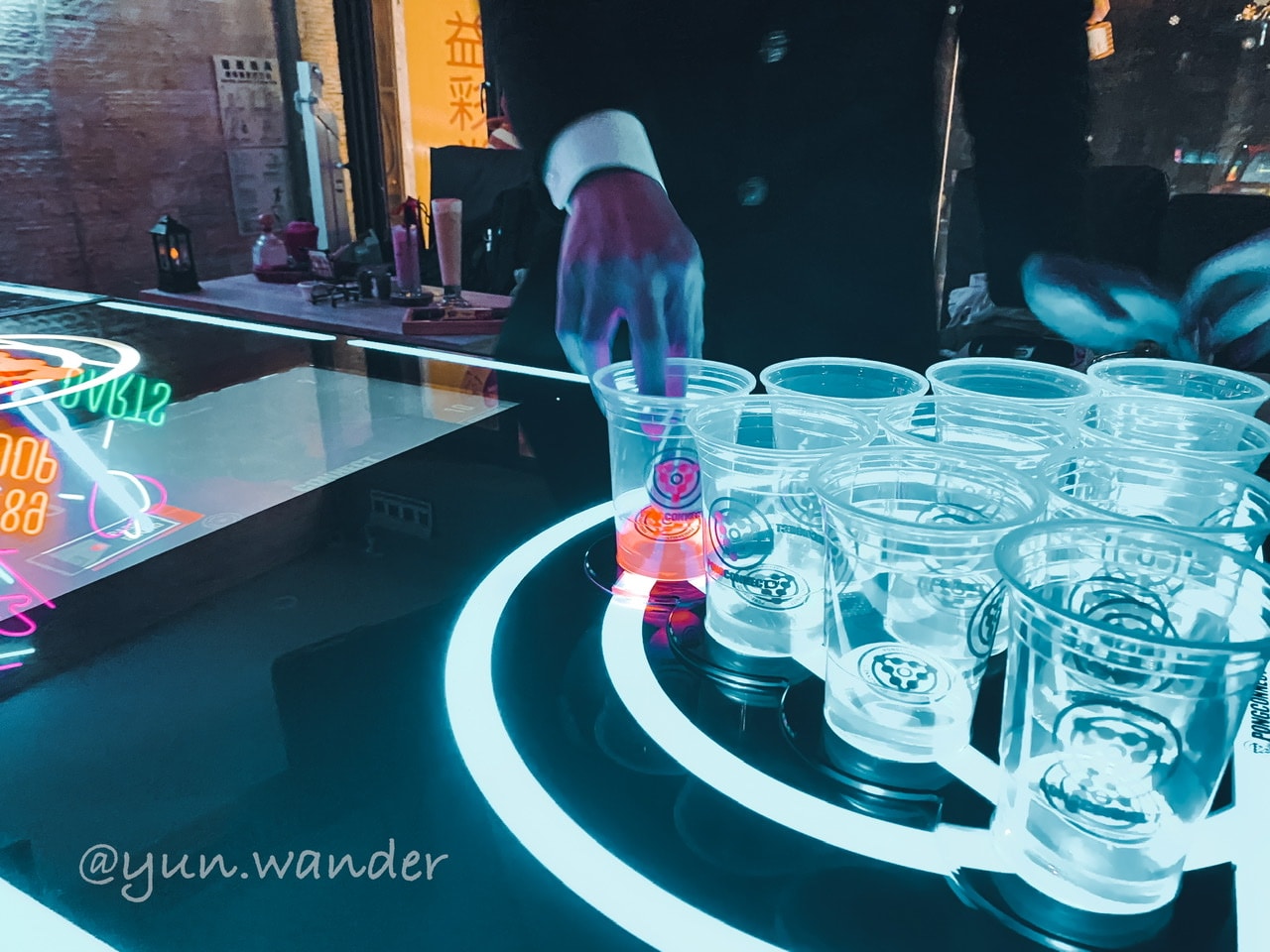 【公館運動酒吧】89Loop：啤酒乒乓等多款遊戲讓你的夜晚不無聊 (6款特色調酒分享) – 飄泊的云